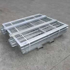 Bricks Crane Cages : Brick Crane Cage : Lift Crane Brick Cage : Crane ...
